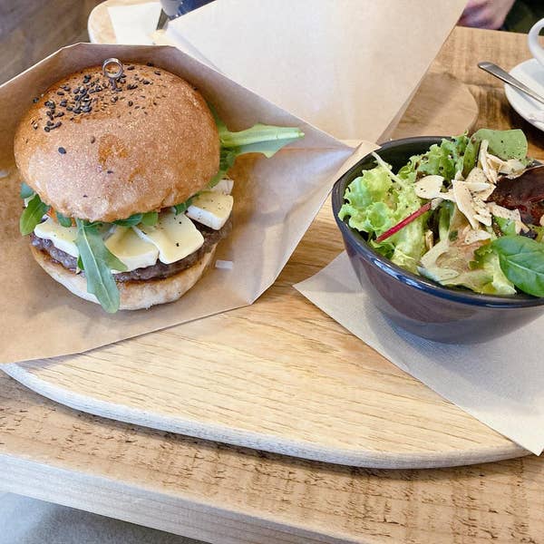 Mayuka Sugimoto THE BURGER CRAFT Retty